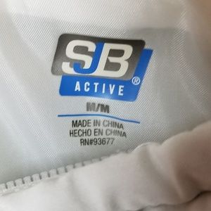 Sjb Active | Jackets & Coats | Sjb Vest Size Medium White Zipper Front ...